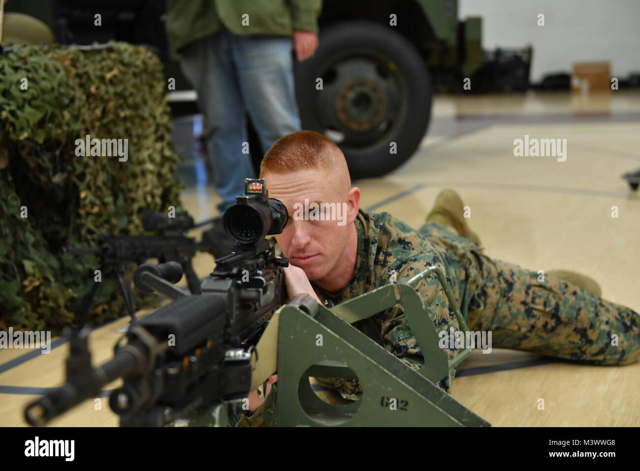 171111-N-JT254-0021 SILVERDALE, Wash. Marine Corps Staff Sergeant ...