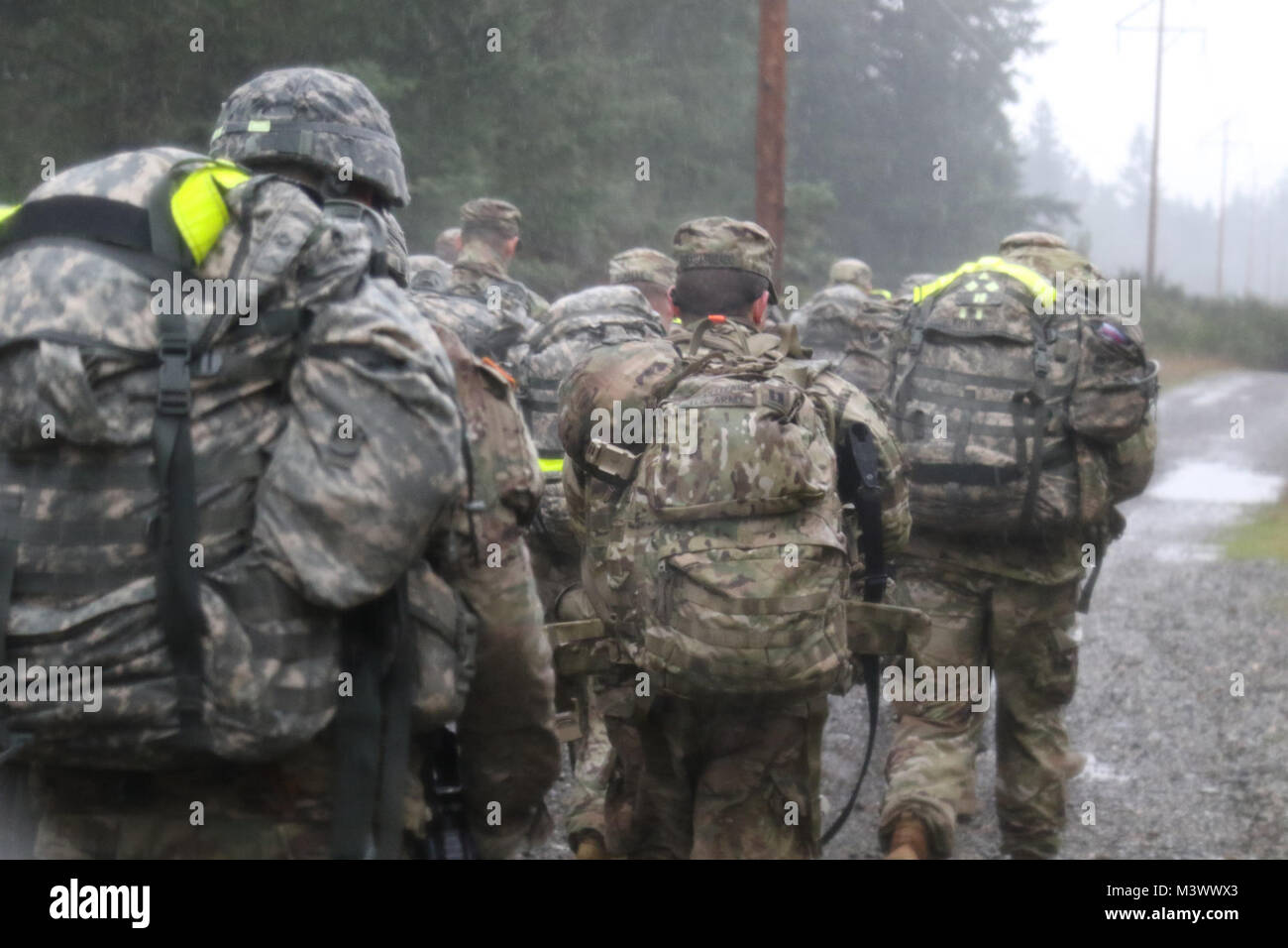 U.S. Army photo by Staff Sgt. Samuel Northrup 171121-A-GJ352-0009 by 1 ...