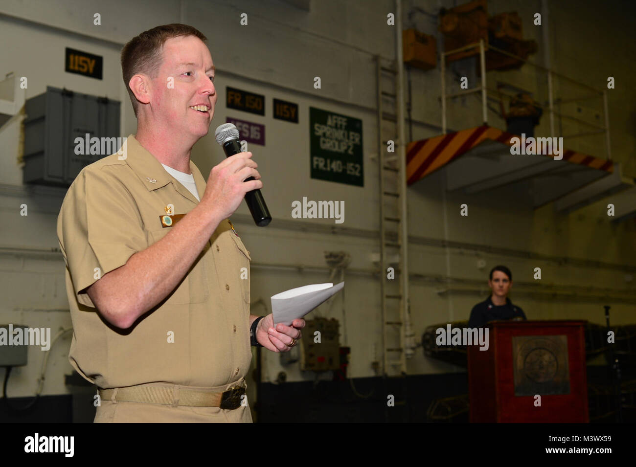 PACIFIC OCEAN (Nov. 24, 2017) U.S. Navy Capt. Kevin Lenox, commanding ...
