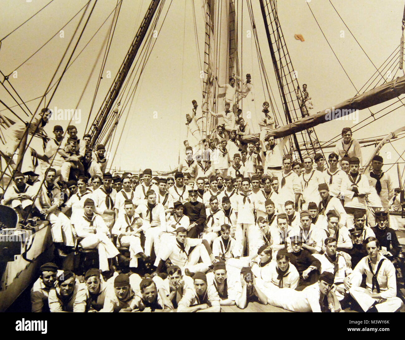 Sloop Of War High Resolution Stock Photography and Images - Alamy