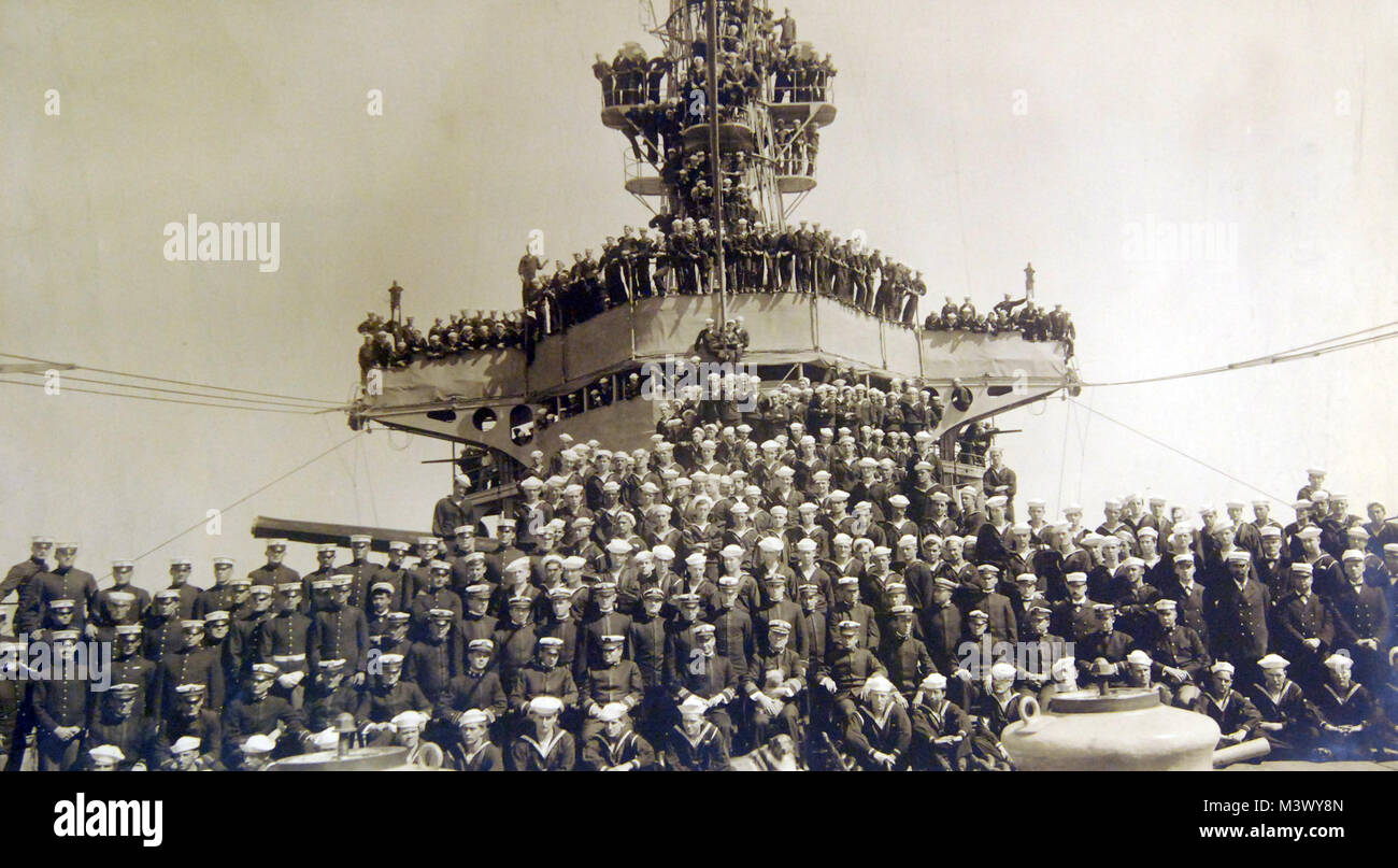 PR-3-Box-35-2: USS California (Armored Cruiser #6). Officers and crew ...