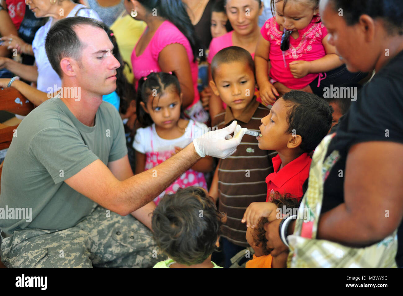 BELLA VISTA, Belize – U.S. Army CW2 Michael Spencer, 1st Battalion ...