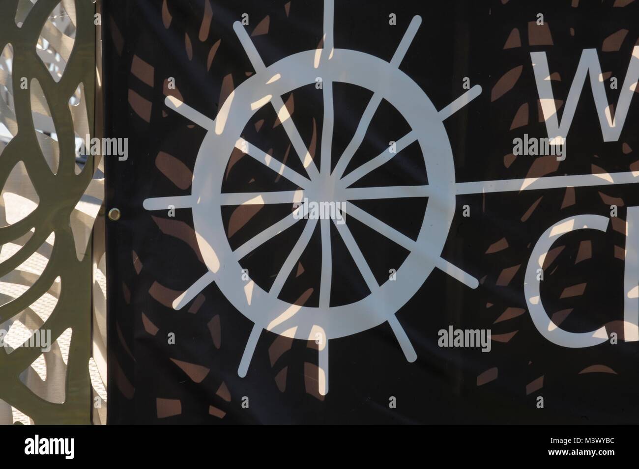 Circles in real life hi-res stock photography and images - Alamy