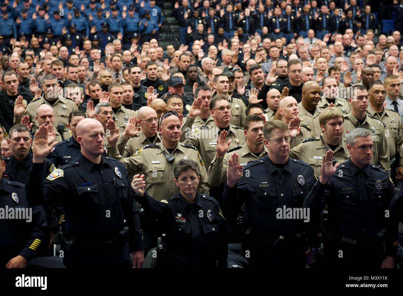 Us marshal service officers hi-res stock photography and images - Alamy