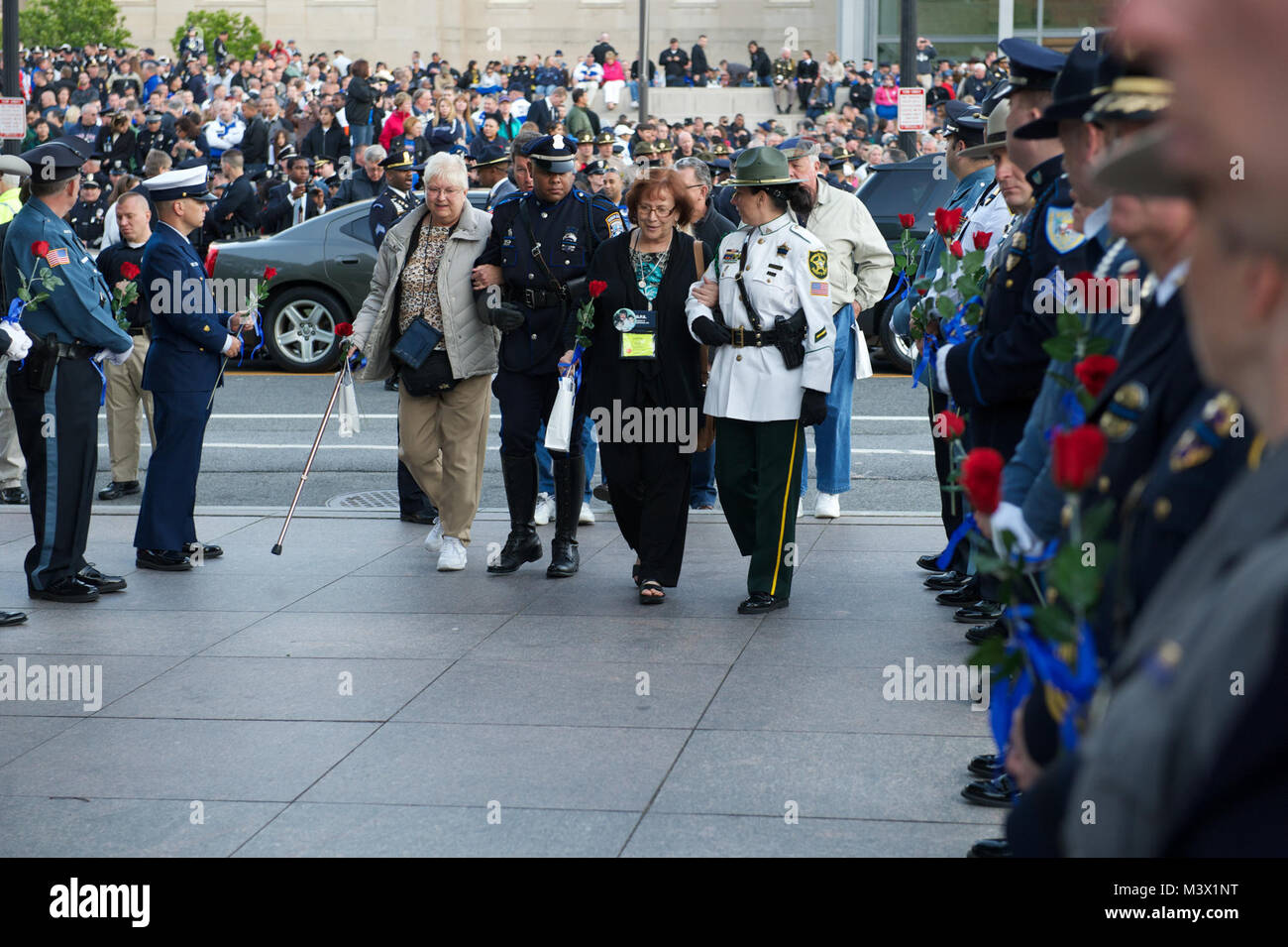 The 25th Annual Candlelight Vigil at the National Law Enforcement ...