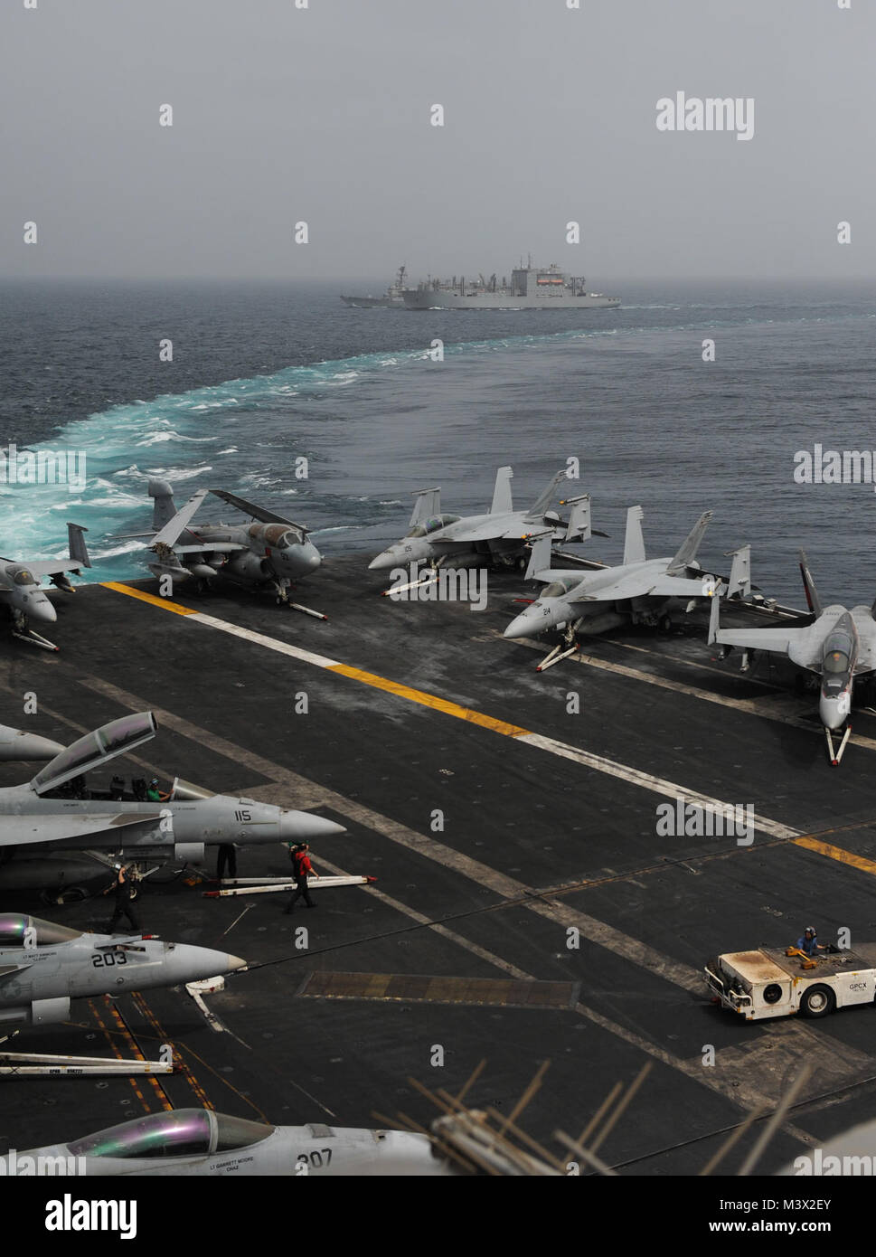 GULF OF OMAN (July 13, 2013) -- The aircraft carrier USS Nimitz (CVN 68 ...