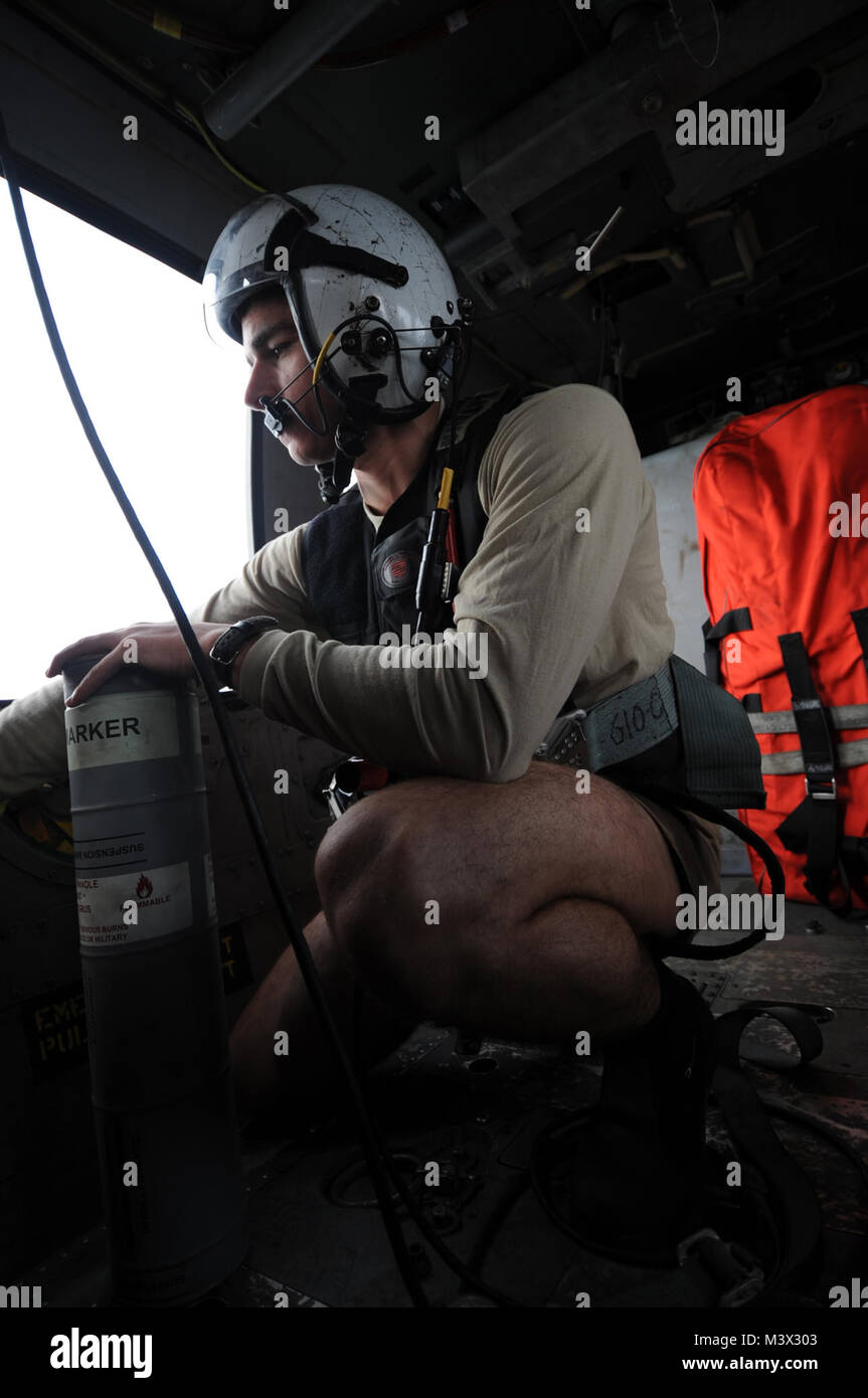 U.S. 5TH FLEET AREA OF RESPONSIBILITY (Aug. 17, 2013) Naval Aircrewman ...