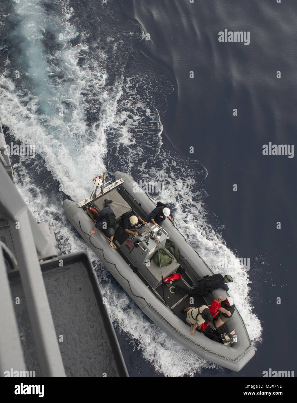 Guided missile frigate interdiction operation hi-res stock photography ...