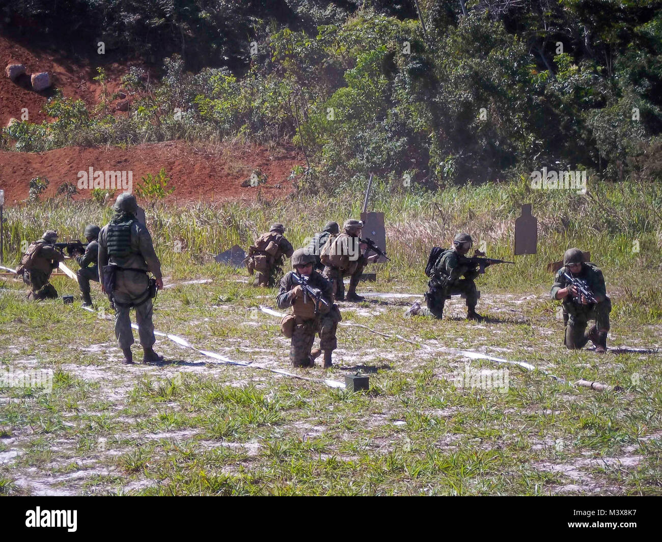 Tracking military activities hi-res stock photography and images - Alamy