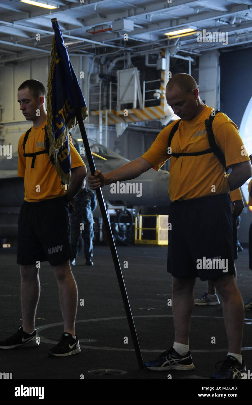 U s navy chief select aviation hi-res stock photography and images - Alamy