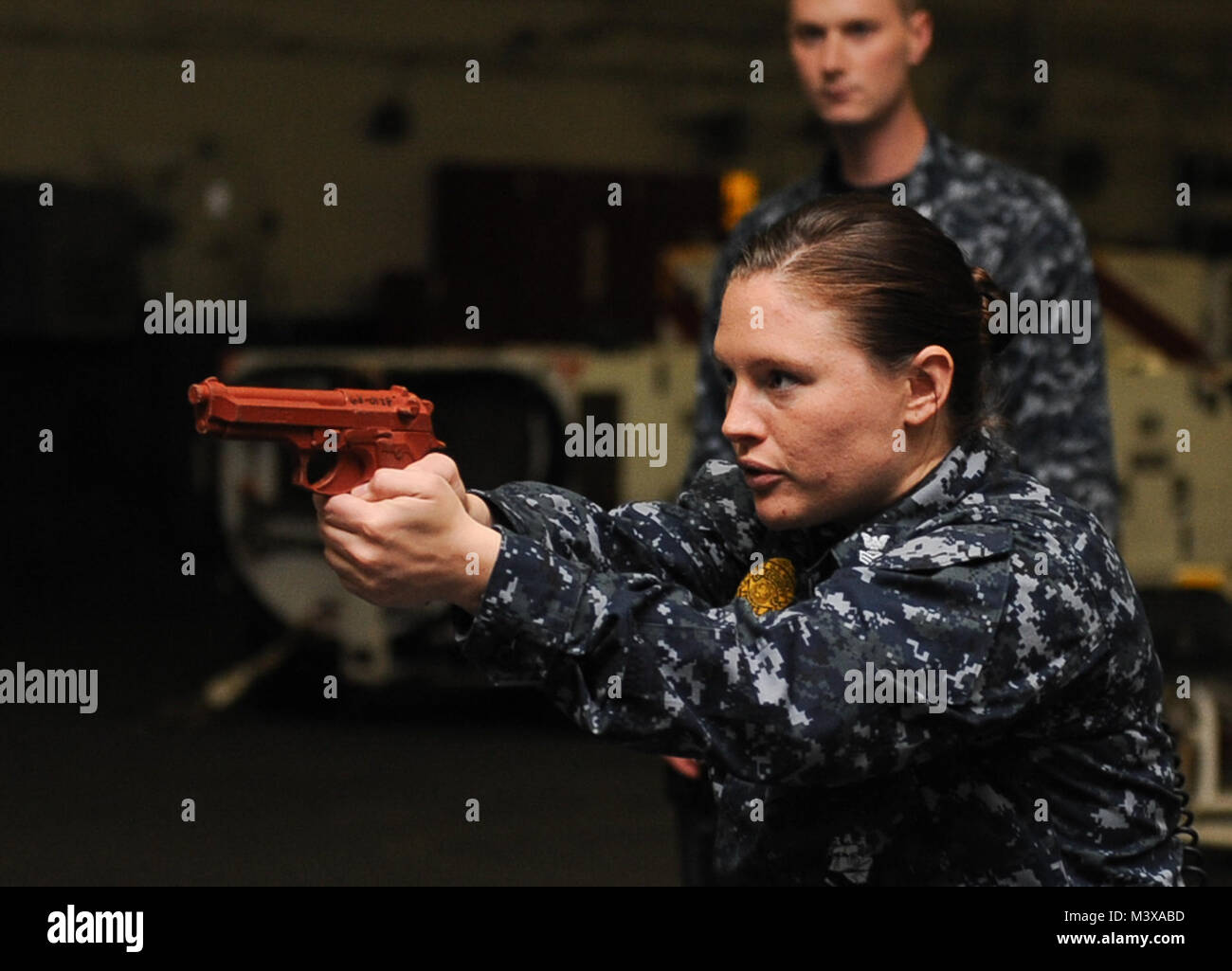 PACIFIC OCEAN (Oct. 15, 2014) – Master-at-arms 1st Class Sara Horvath ...