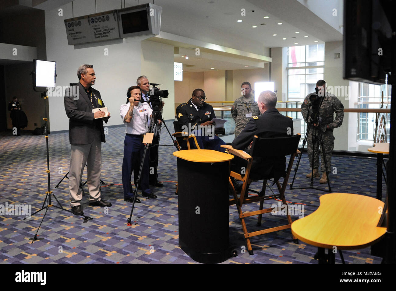 Members of the Defense Media Activity conduct interview with Lt. Gen ...