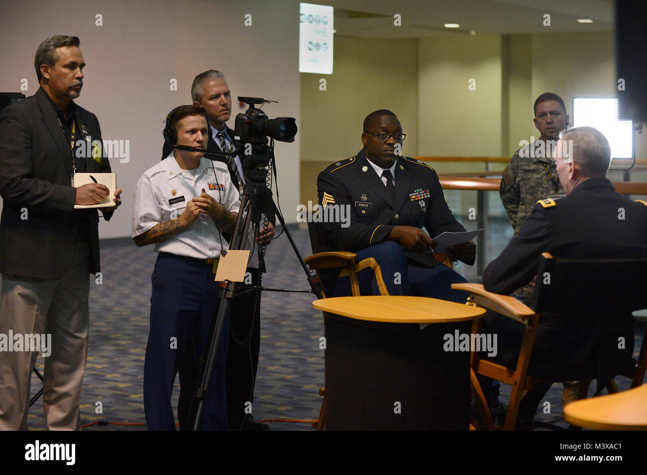 Members of the Defense Media Activity conduct interview with Lt. Gen ...