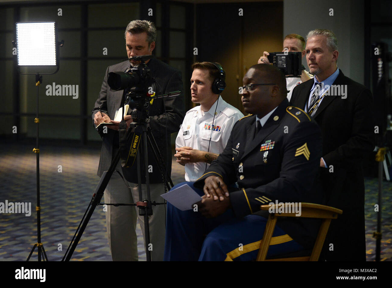 Members of the Defense Media Activity conduct interview with Lt. Gen ...