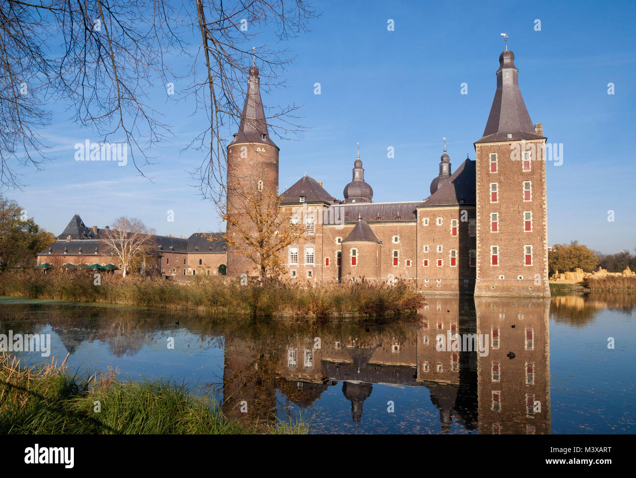 Limburg castle hi-res stock photography and images - Alamy