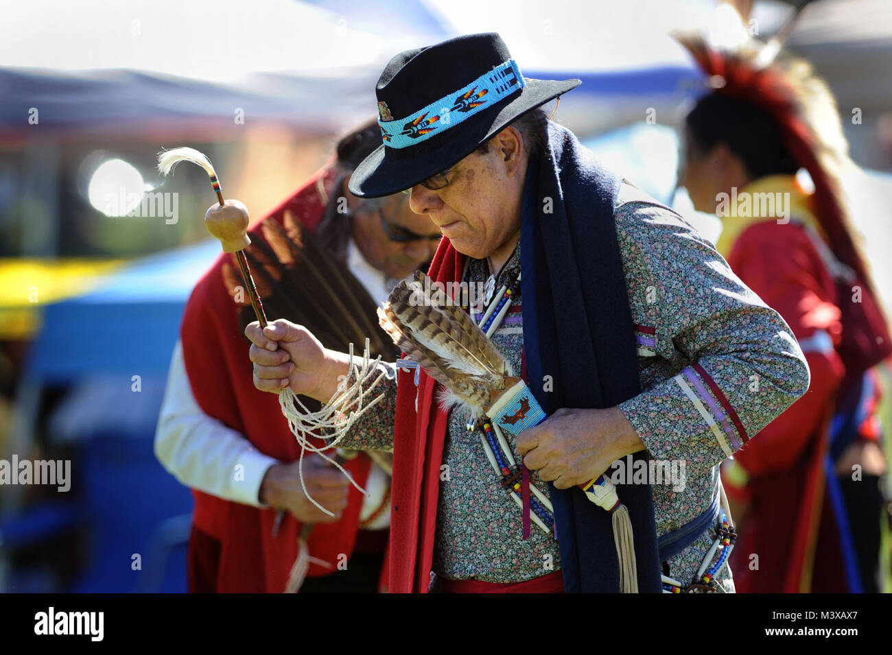 Native american gourd dance hi-res stock photography and images - Alamy