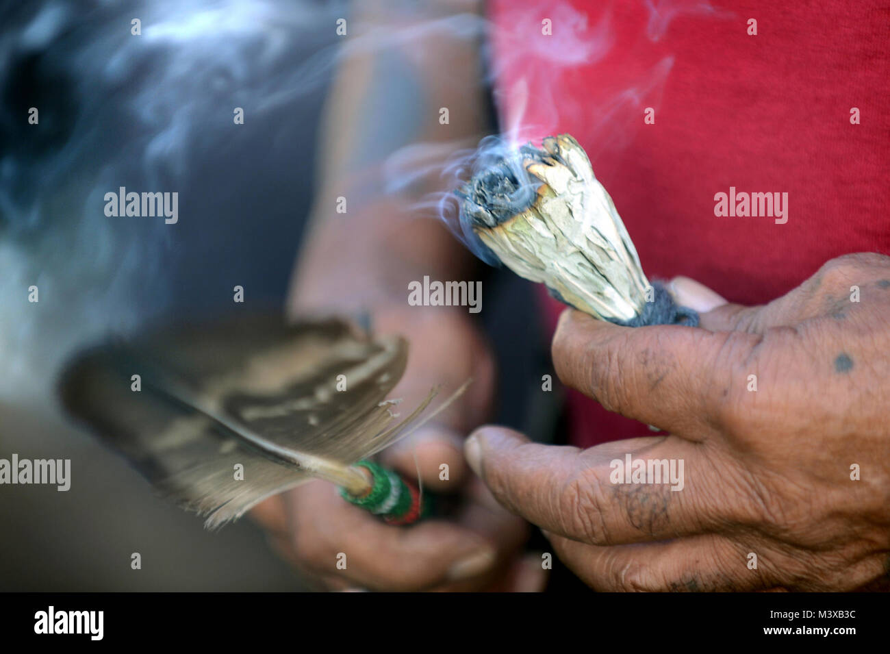 Native american vietnam war veteran hi-res stock photography and images ...