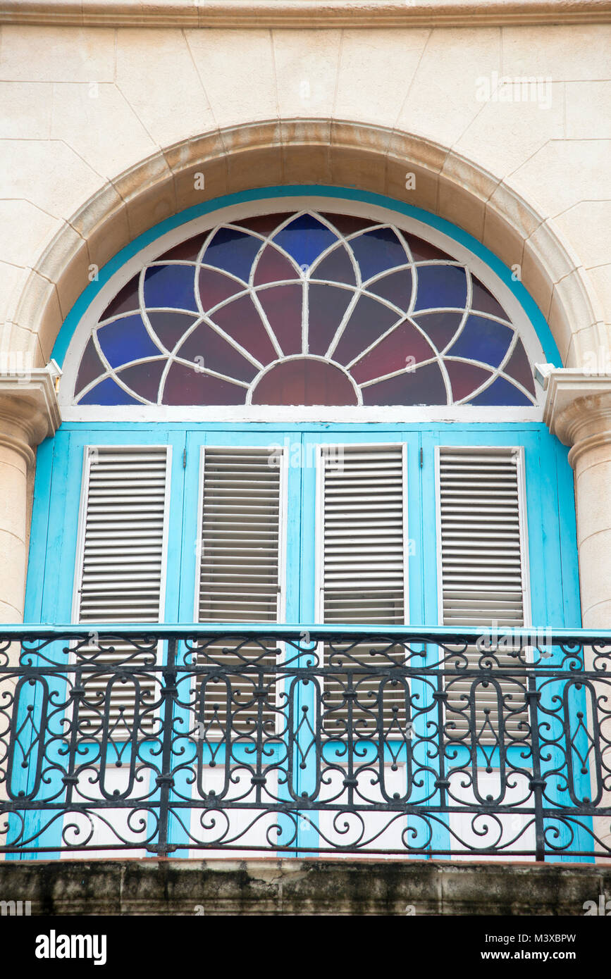 Cuba havana stained glass in window hi-res stock photography and images ...