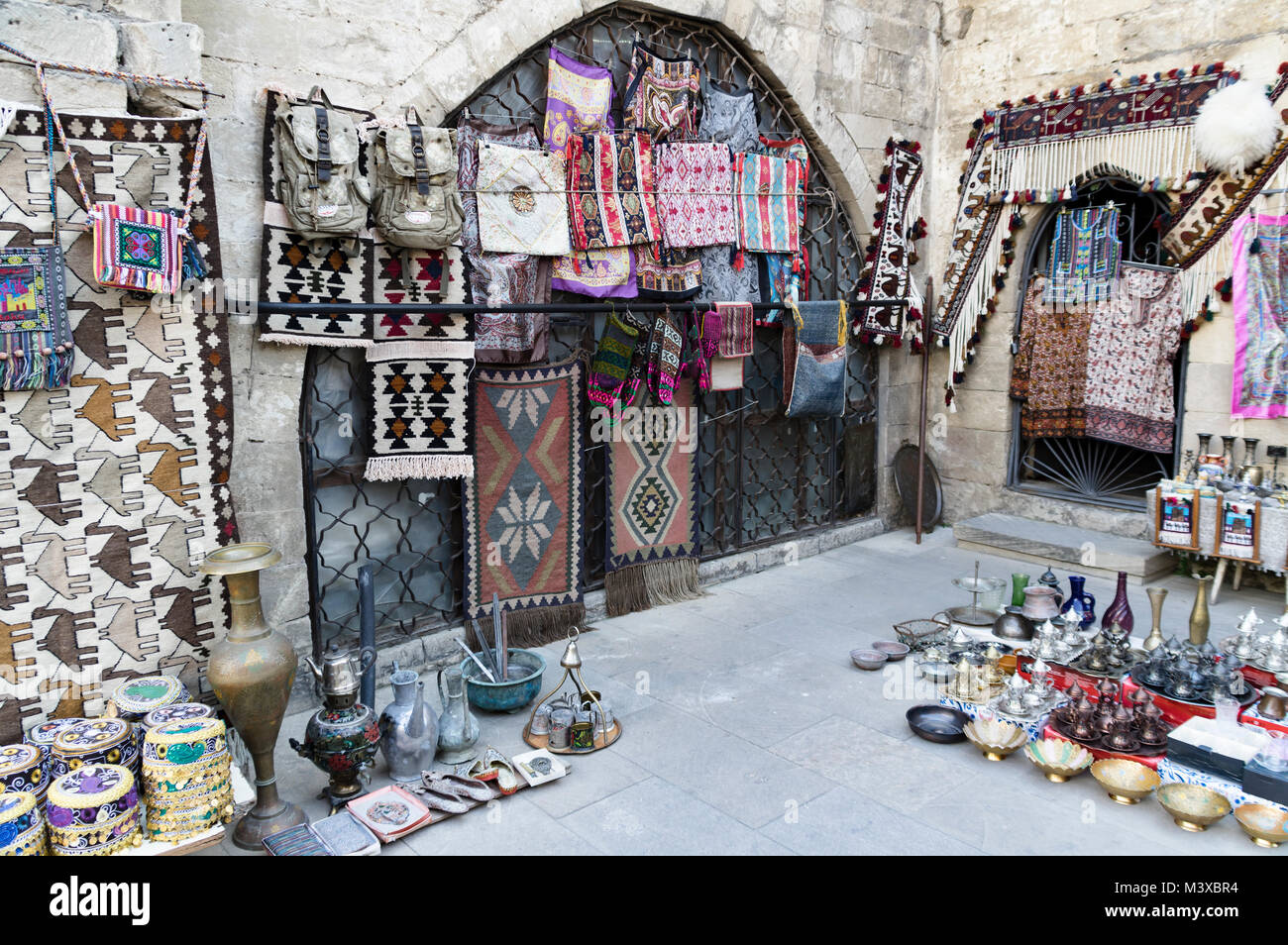 Bazaar in Baku Stock Photo - Alamy