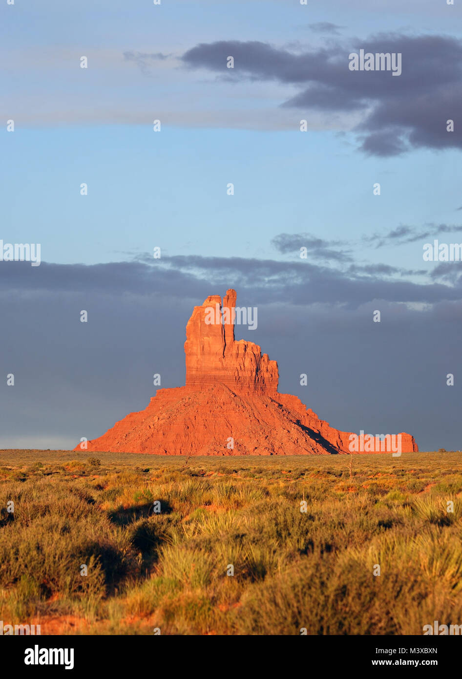 Monument Valley butte formation in Arizona Stock Photo - Alamy