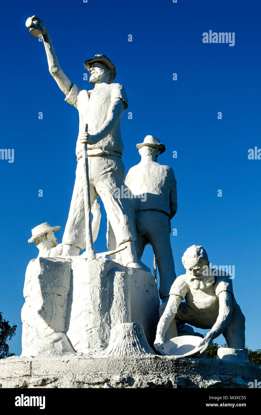 Gold Diggers Statue, by Herman Hussman, is a sculpture that ...