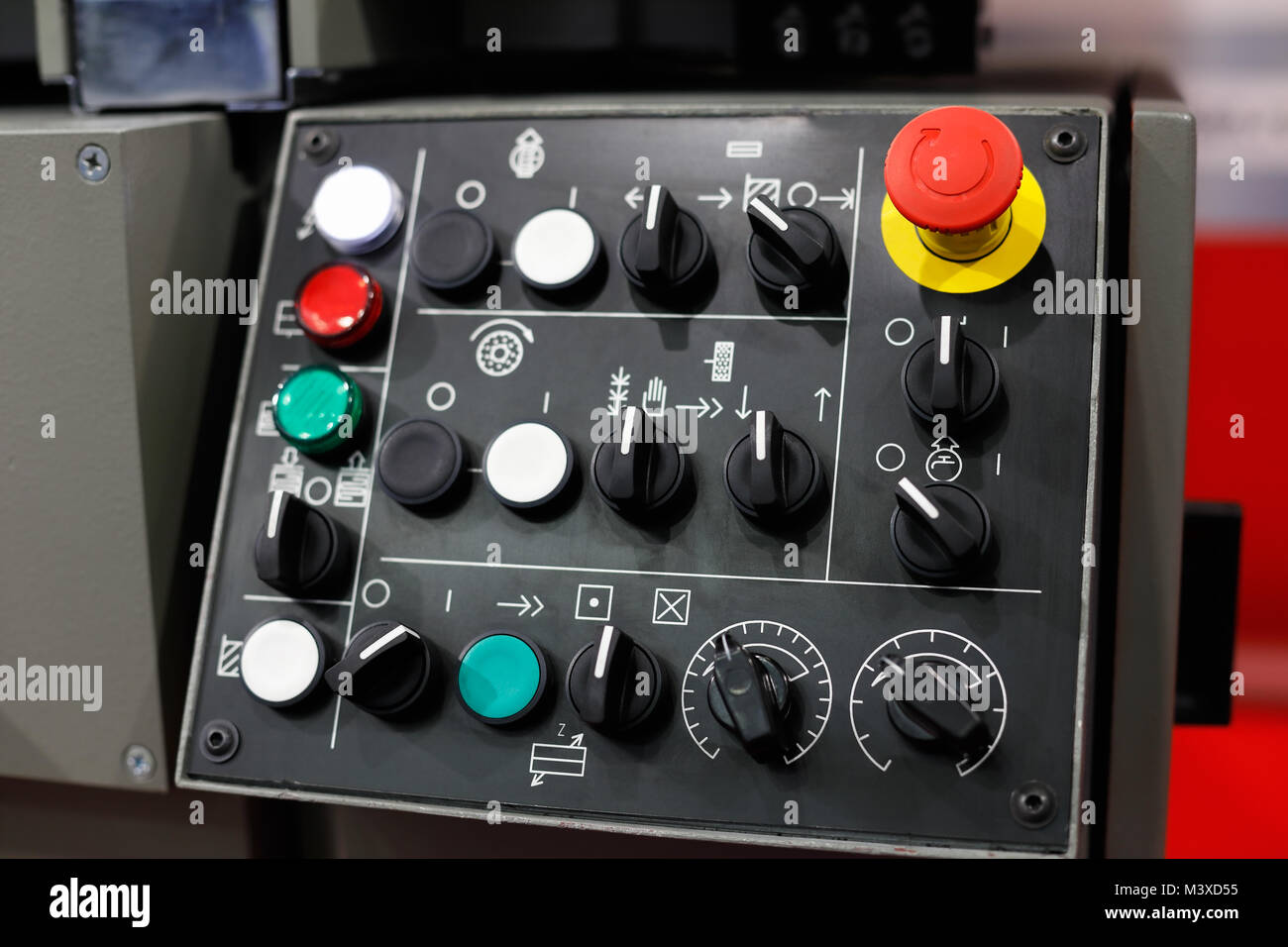 Metalworking machine hi-res stock photography and images - Alamy