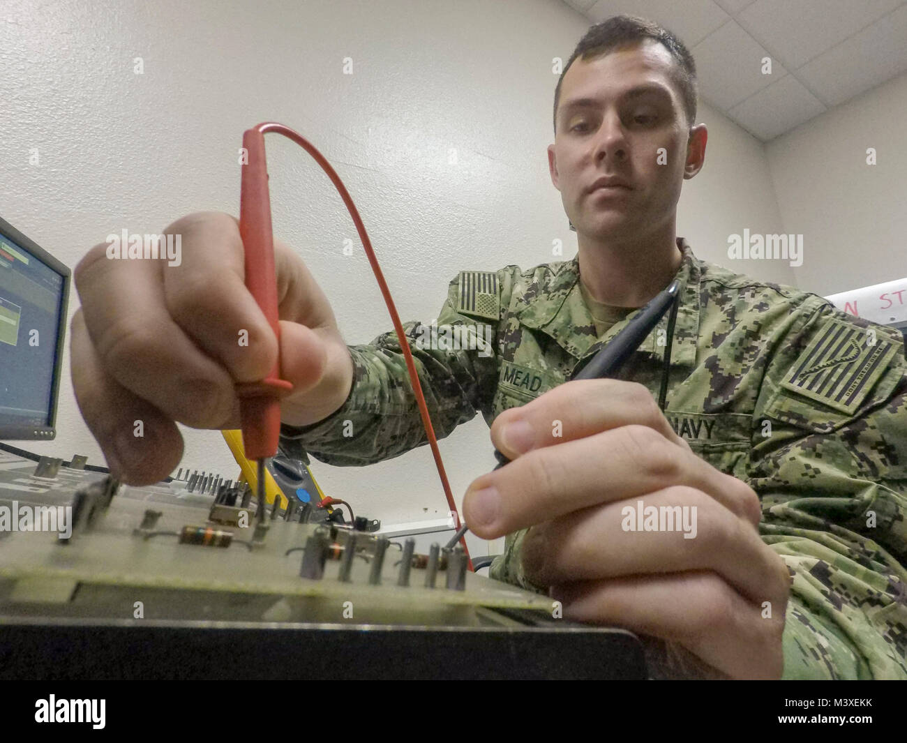 PENSACOLA, Fla. -- Airman James Mead, an Alexandria, Virginia, native ...