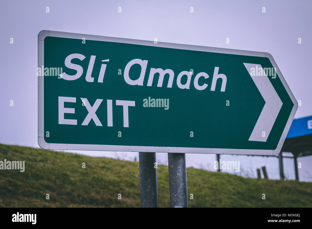 Close up of an exit road sign Stock Photo - Alamy