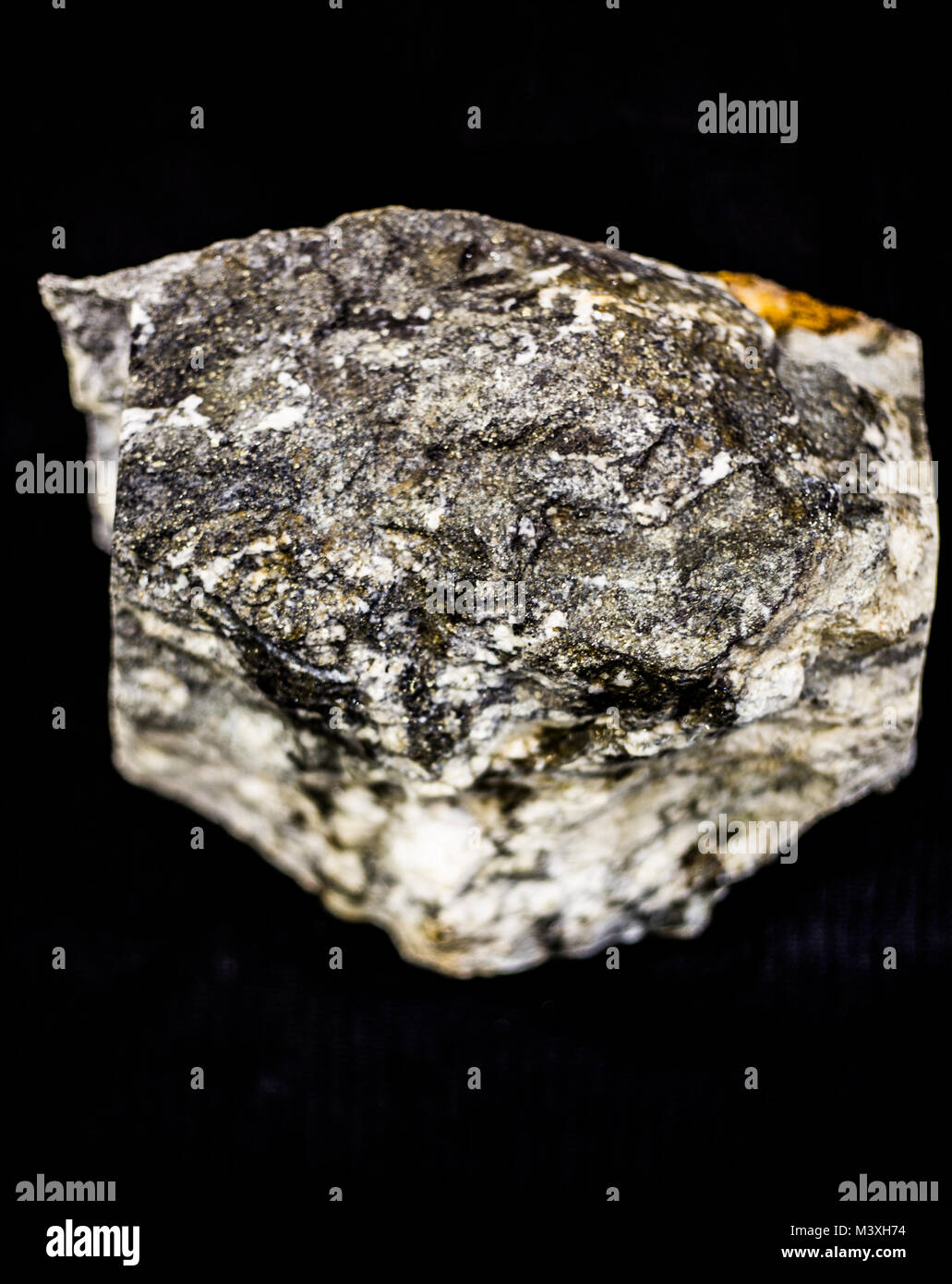 Geology natural precious stone gold texture closeup vertical Stock ...