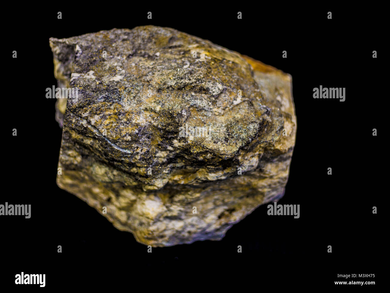Geology natural precious stone gold texture closeup Stock Photo - Alamy