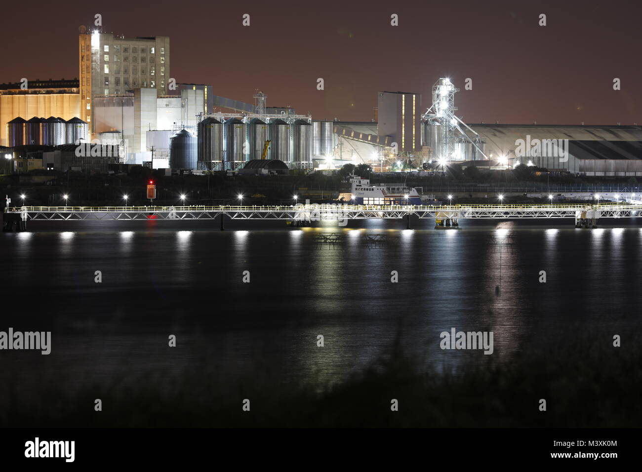 night at Geelong Vic Stock Photo - Alamy