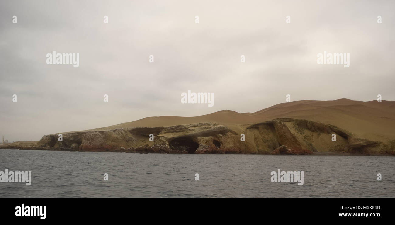 Paracas Desert, Paracas Peru Stock Photo - Alamy