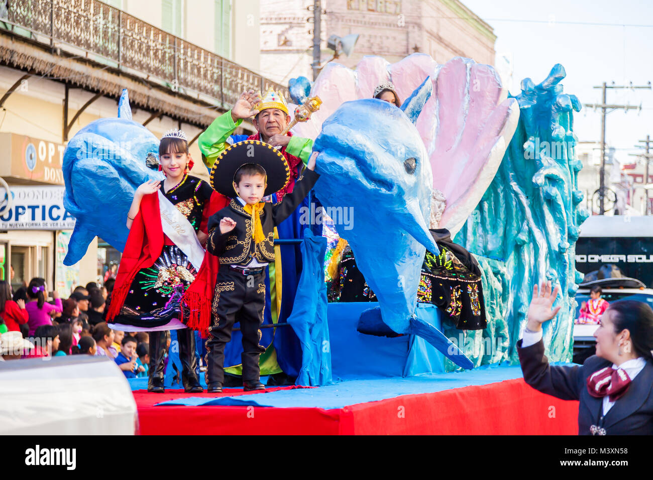 Float parade mexico hi-res stock photography and images - Alamy