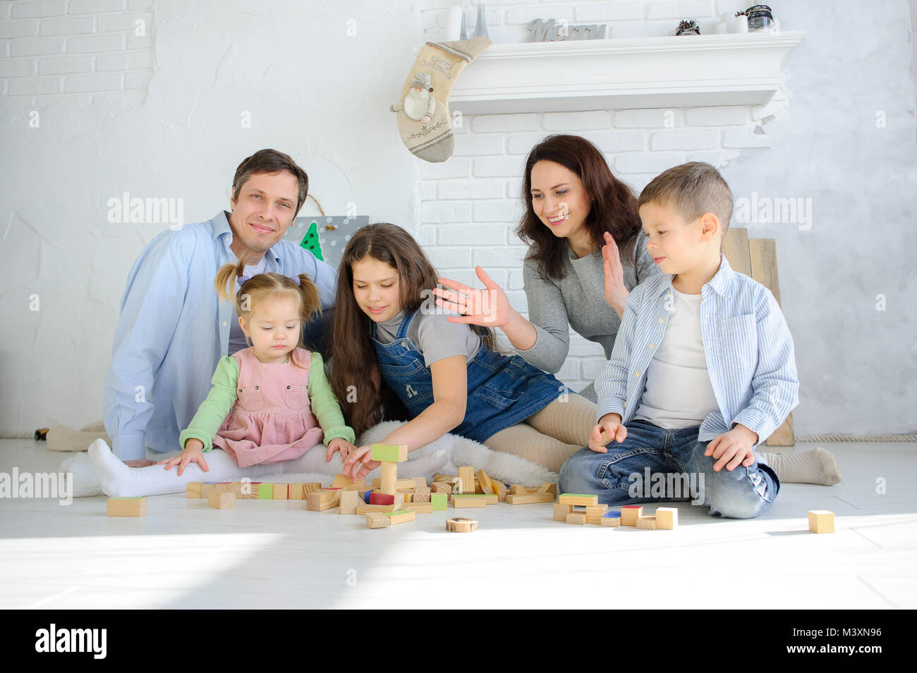 Children different ages together hi-res stock photography and images ...