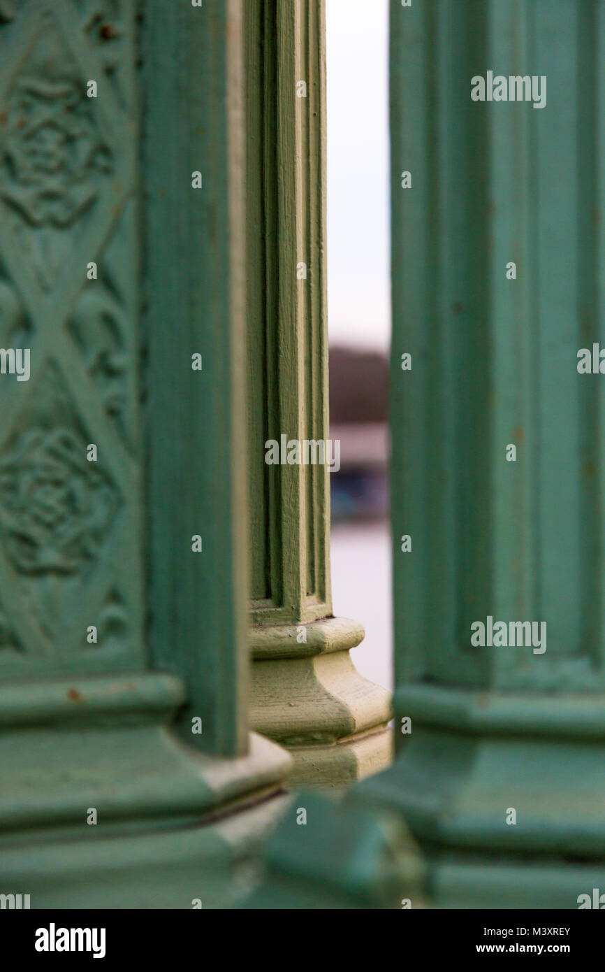 Lamp post at westminster hi-res stock photography and images - Alamy