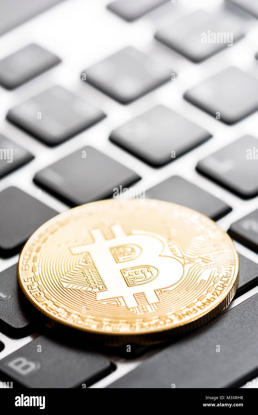 Keyboard money sign hi-res stock photography and images - Alamy