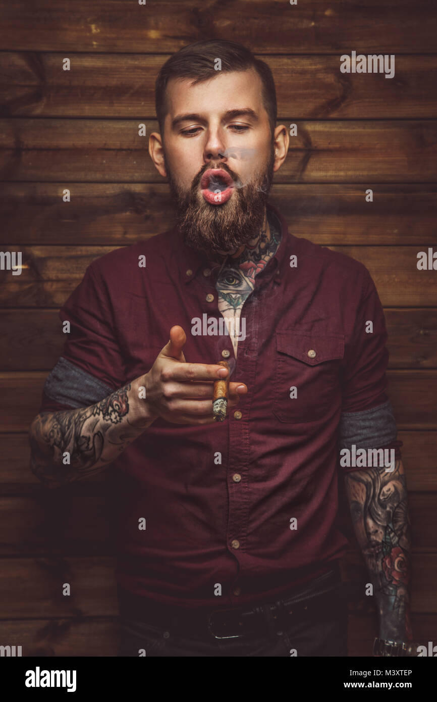 Gangster mafia man smoking cigar hi-res stock photography and images ...