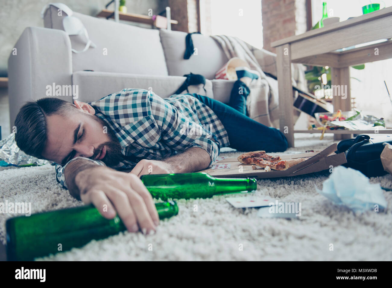 Drunk Guy Stock Photos & Drunk Guy Stock Images - Alamy