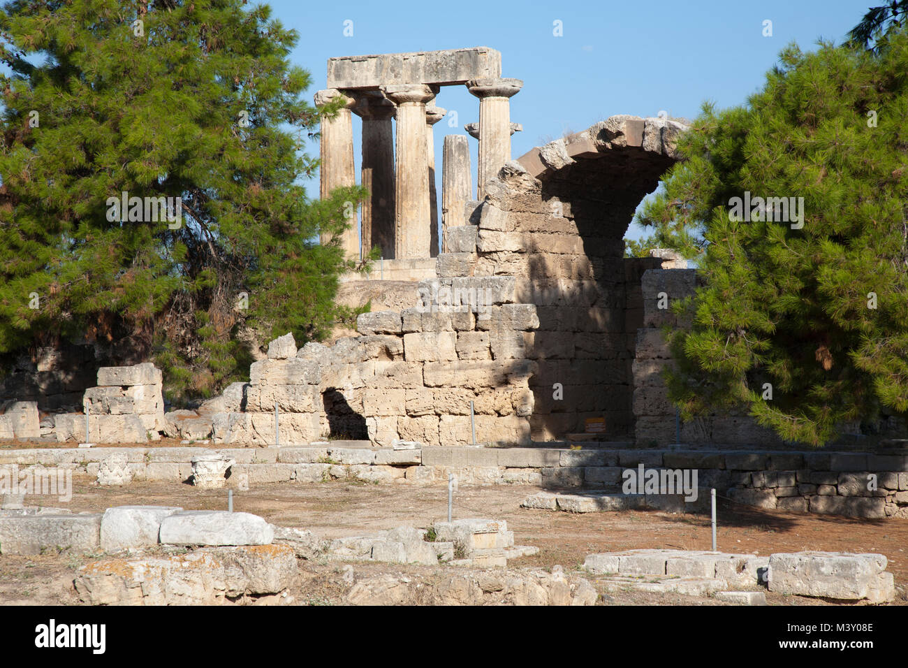 Europe, Greece, Peloponnese, ancient Corinth, archaeological site, view ...