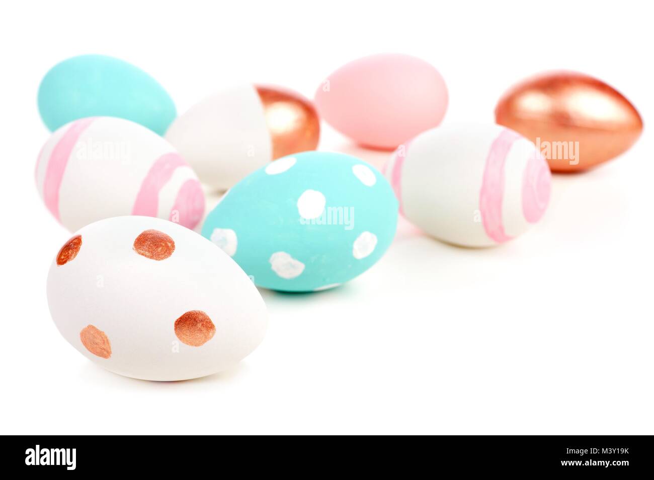 Home Décor Home & Living hand made Easter egg container in shimmery ...