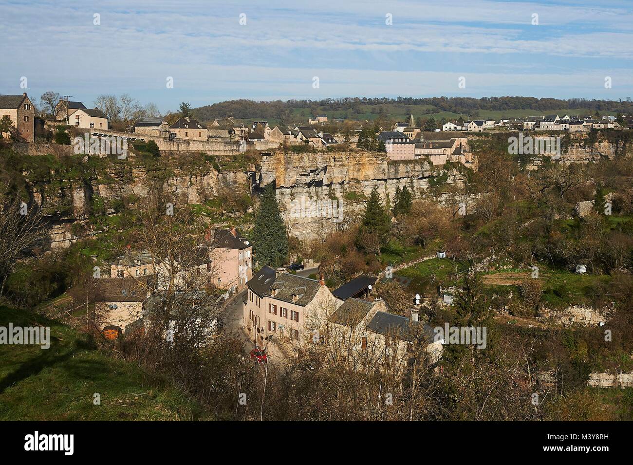 France, Aveyron, Bozouls, the Bozouls hole, overview Stock Photo - Alamy
