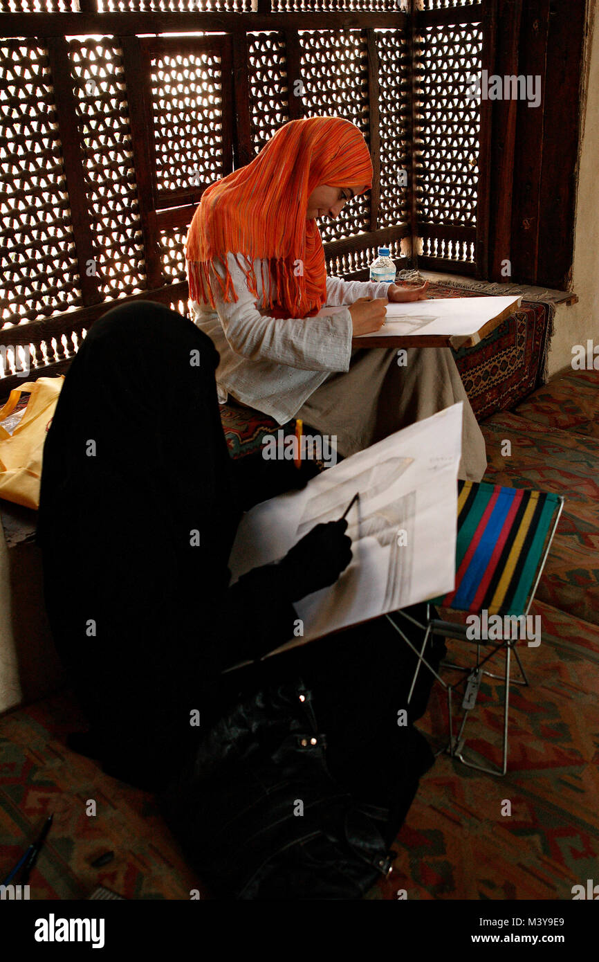 Egypt, Cairo, drawing lesson in ancient house Stock Photo - Alamy