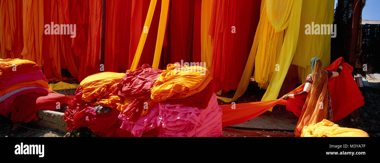 India, Rajasthan State, Sari Factory Stock Photo - Alamy