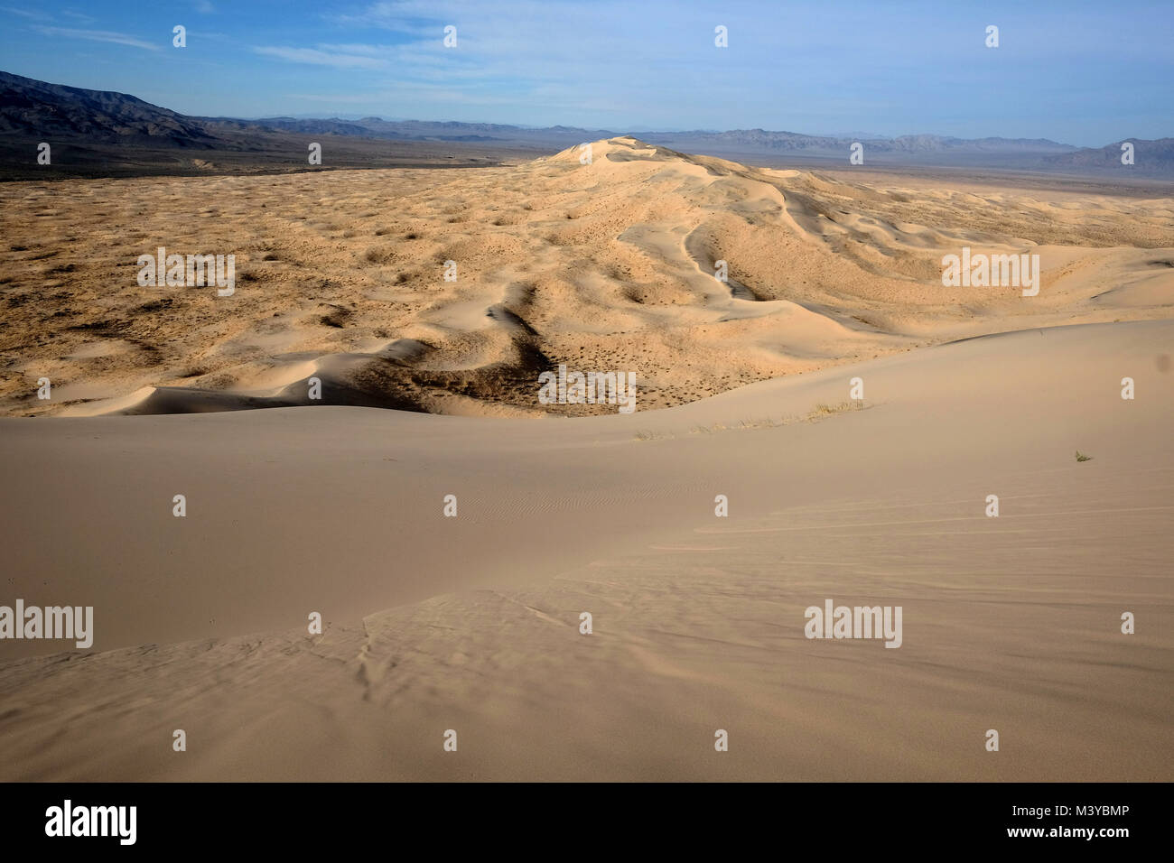 Kelso Dunes, California, USA. 10th Feb, 2018. The Kelso Sand Dunes ...