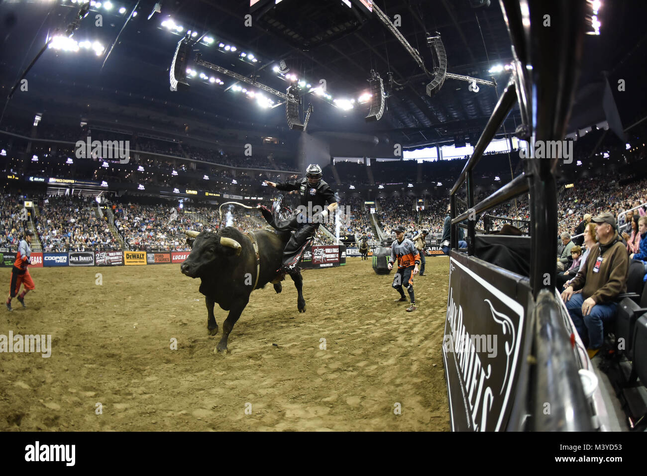 Kansas City, Missouri, USA. 11th Feb, 2018. RAMON DE LIMA is bucked off ...
