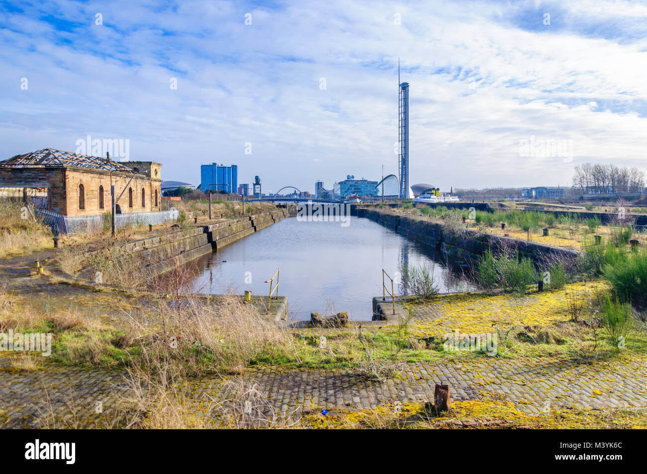 Glasgow docks hi-res stock photography and images - Alamy