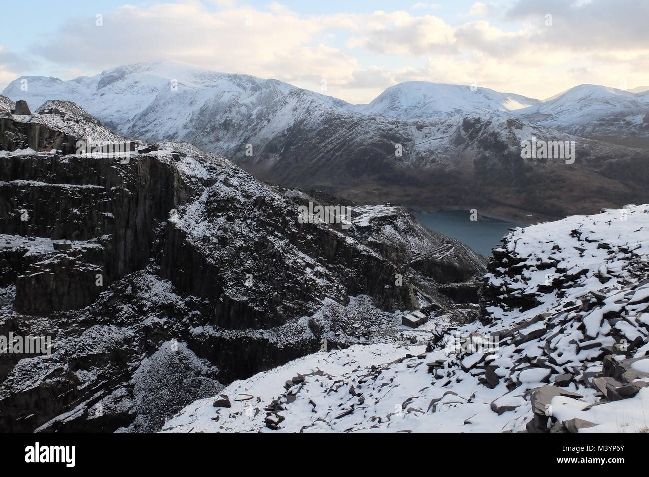 Snowdon, UK. 13th Febraury, 2018. Heavy snow in the disused Dinorwic ...