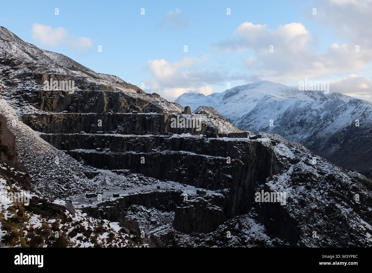 Snowdon, UK. 13th Febraury, 2018. Heavy snow in the disused Dinorwic ...