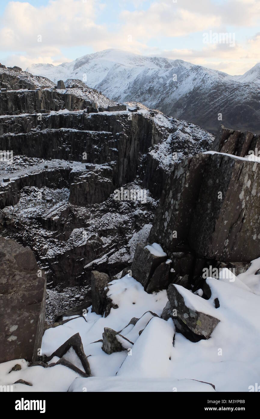 Snowdon, UK. 13th Febraury, 2018. Heavy snow in the disused Dinorwic ...