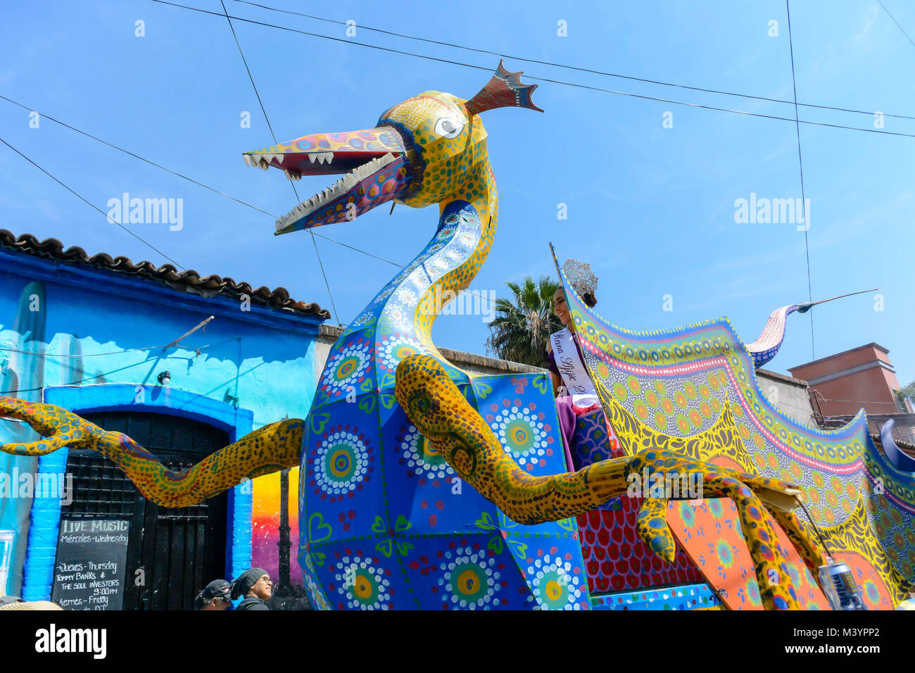 Float parade mexico hi-res stock photography and images - Alamy